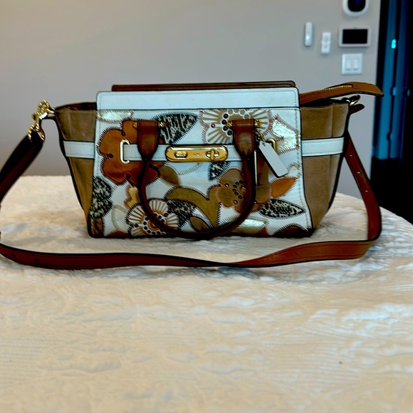 Coach | Bags | Coach Swagger 27 With Patchwork Tea Rose | Poshmark